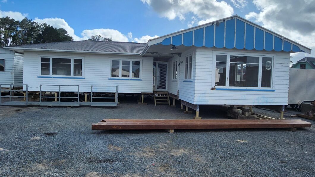 "Introducing DAISY" - Craig Walker Building Removals